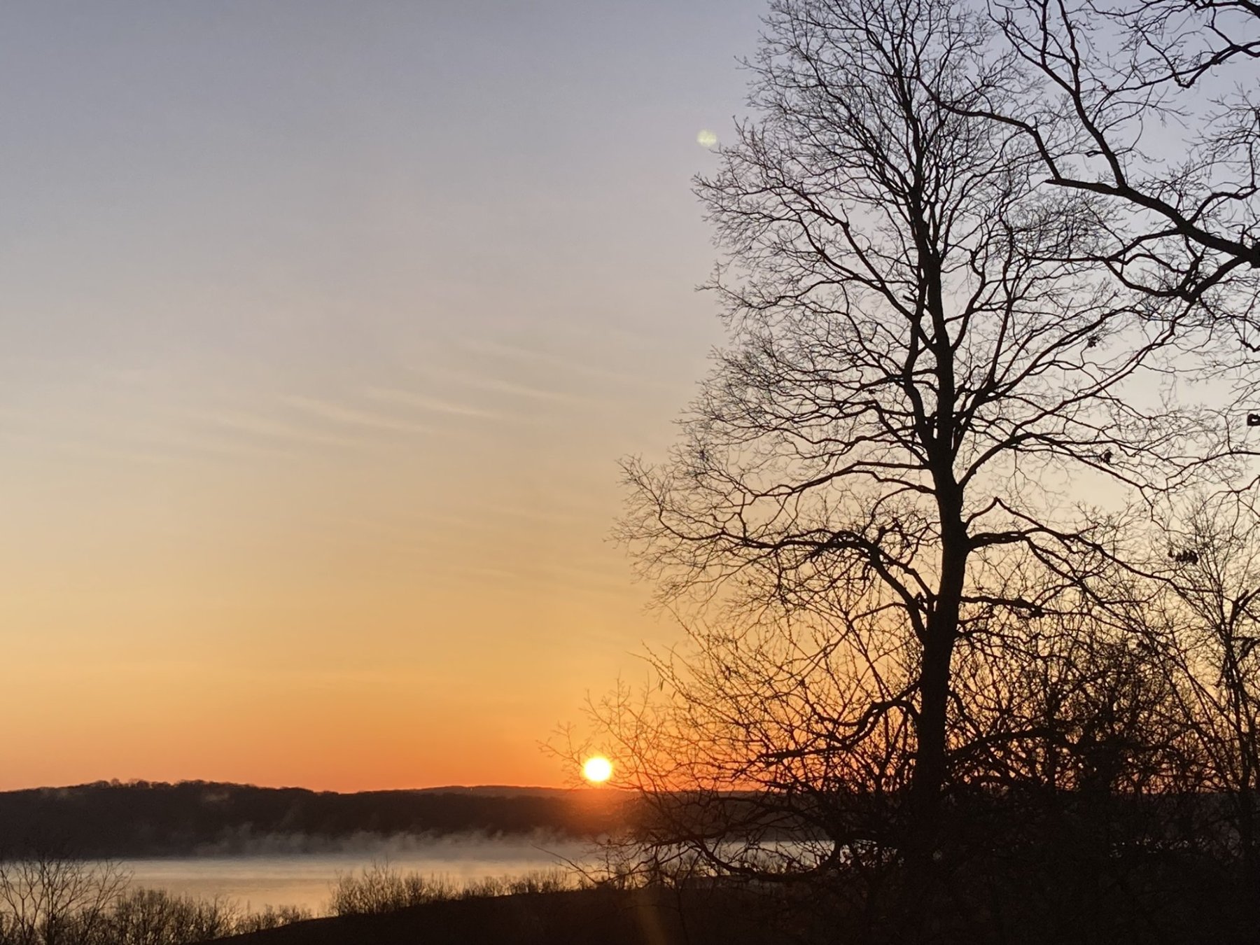 Solve Setting Sun jigsaw puzzle online with 63 pieces