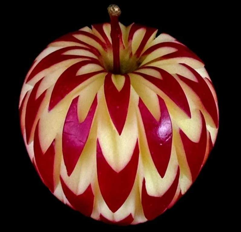 Solve Apple jigsaw puzzle online with 49 pieces