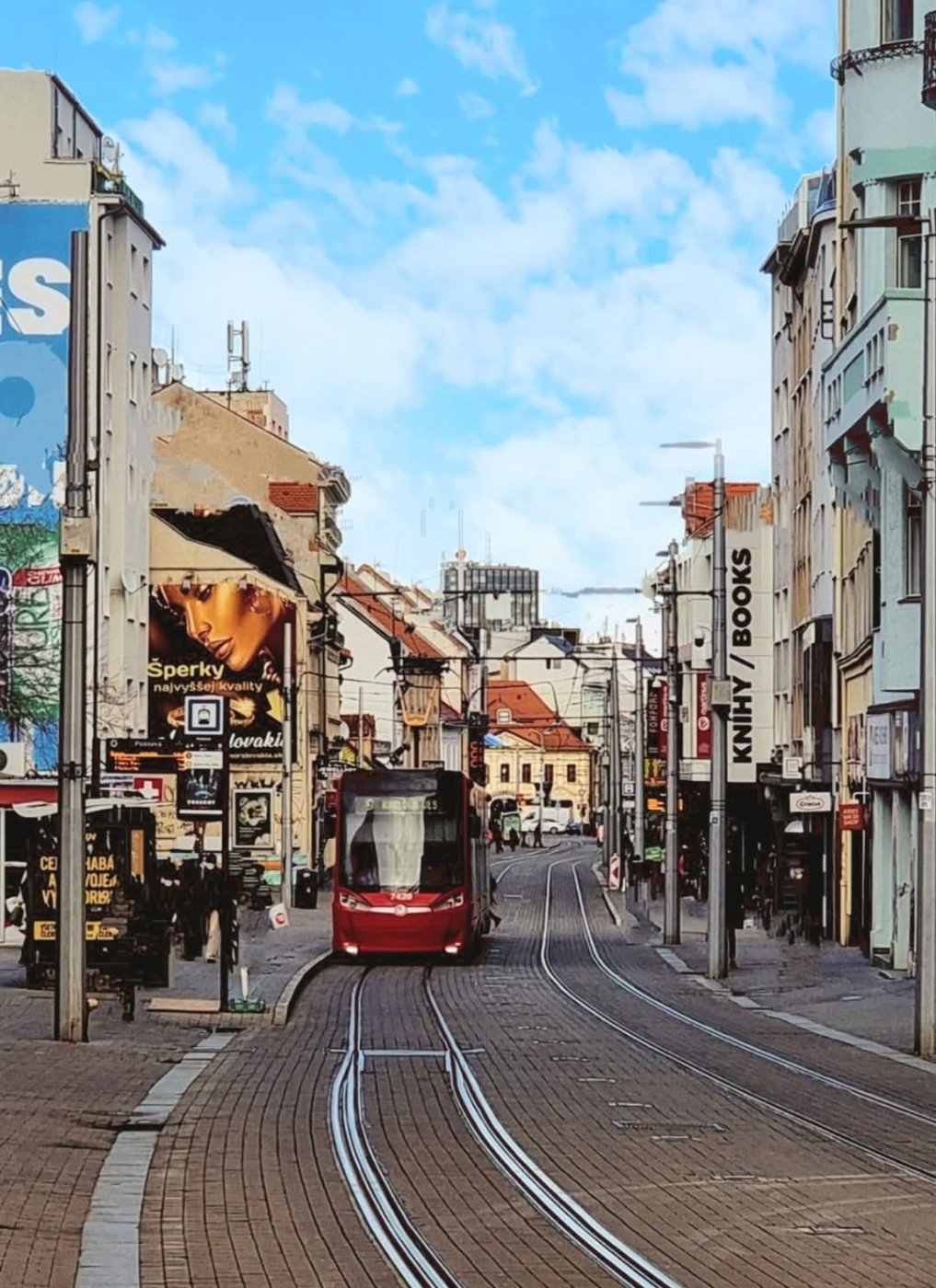 Solve Peter Vagasky - Obchodna ulica Bratislava - Copied from Internet ...