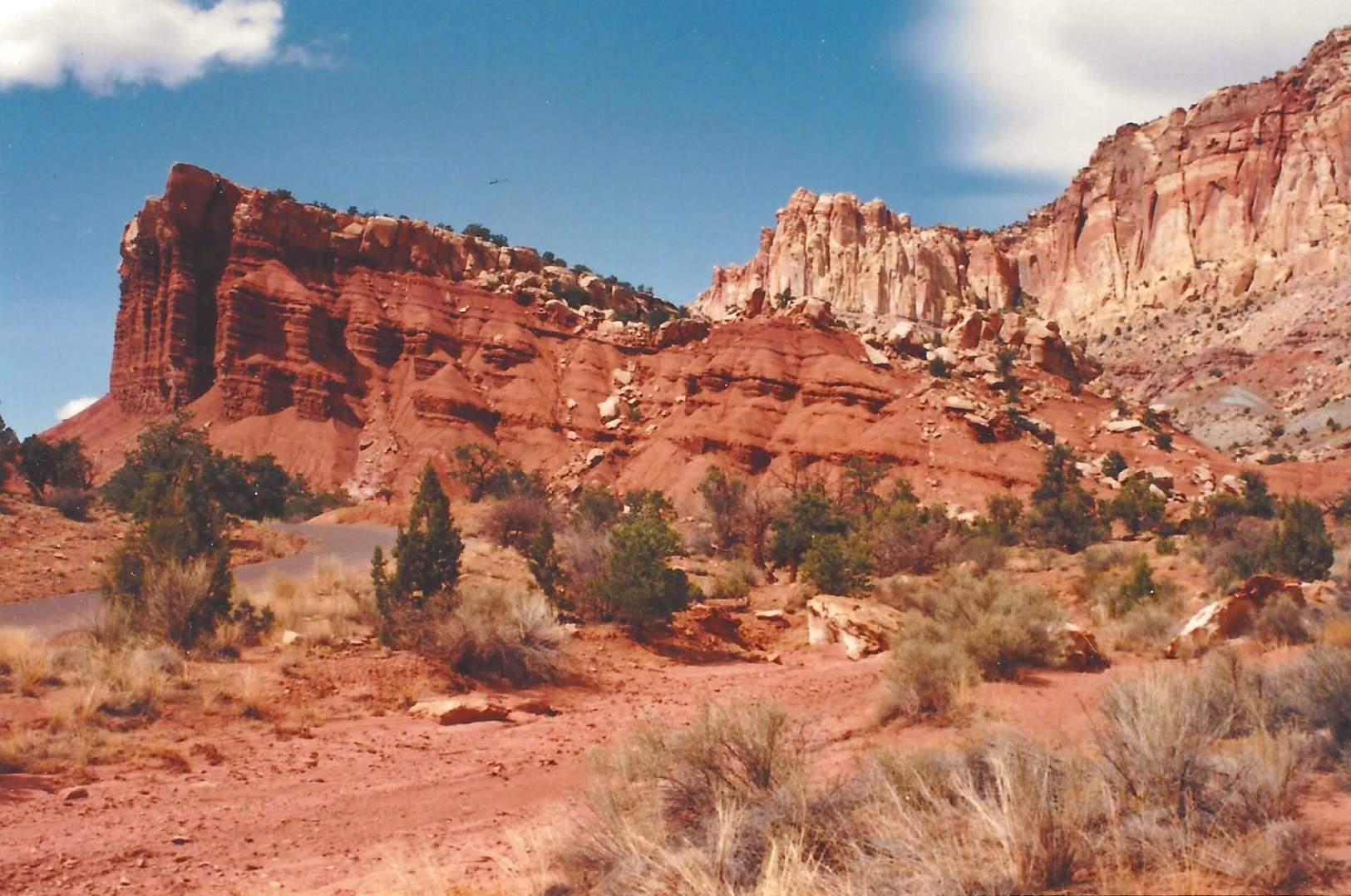 Solve Capitol Reef Natl Park jigsaw puzzle online with 117 pieces