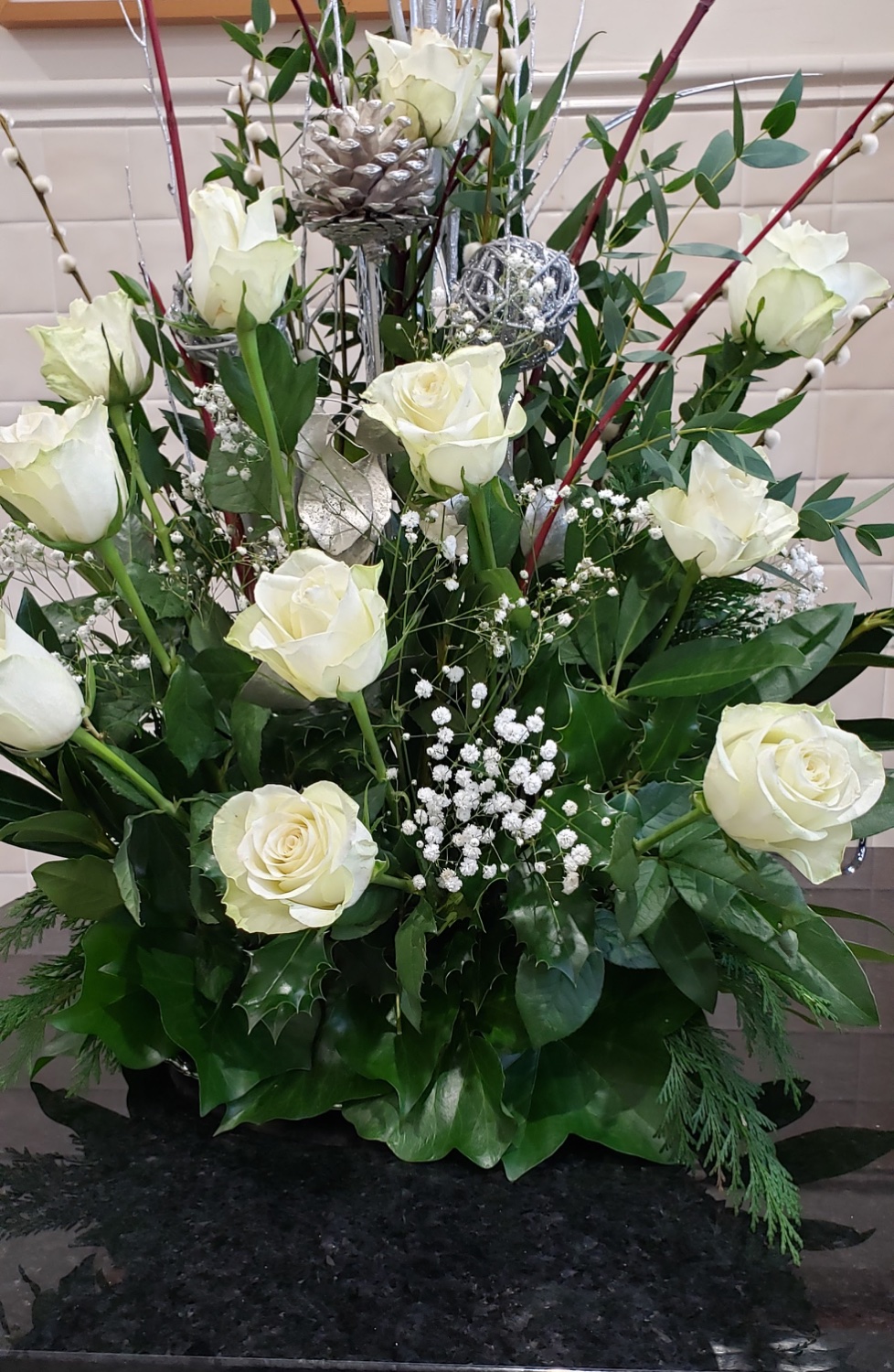 Solve Floral Display jigsaw puzzle online with 40 pieces