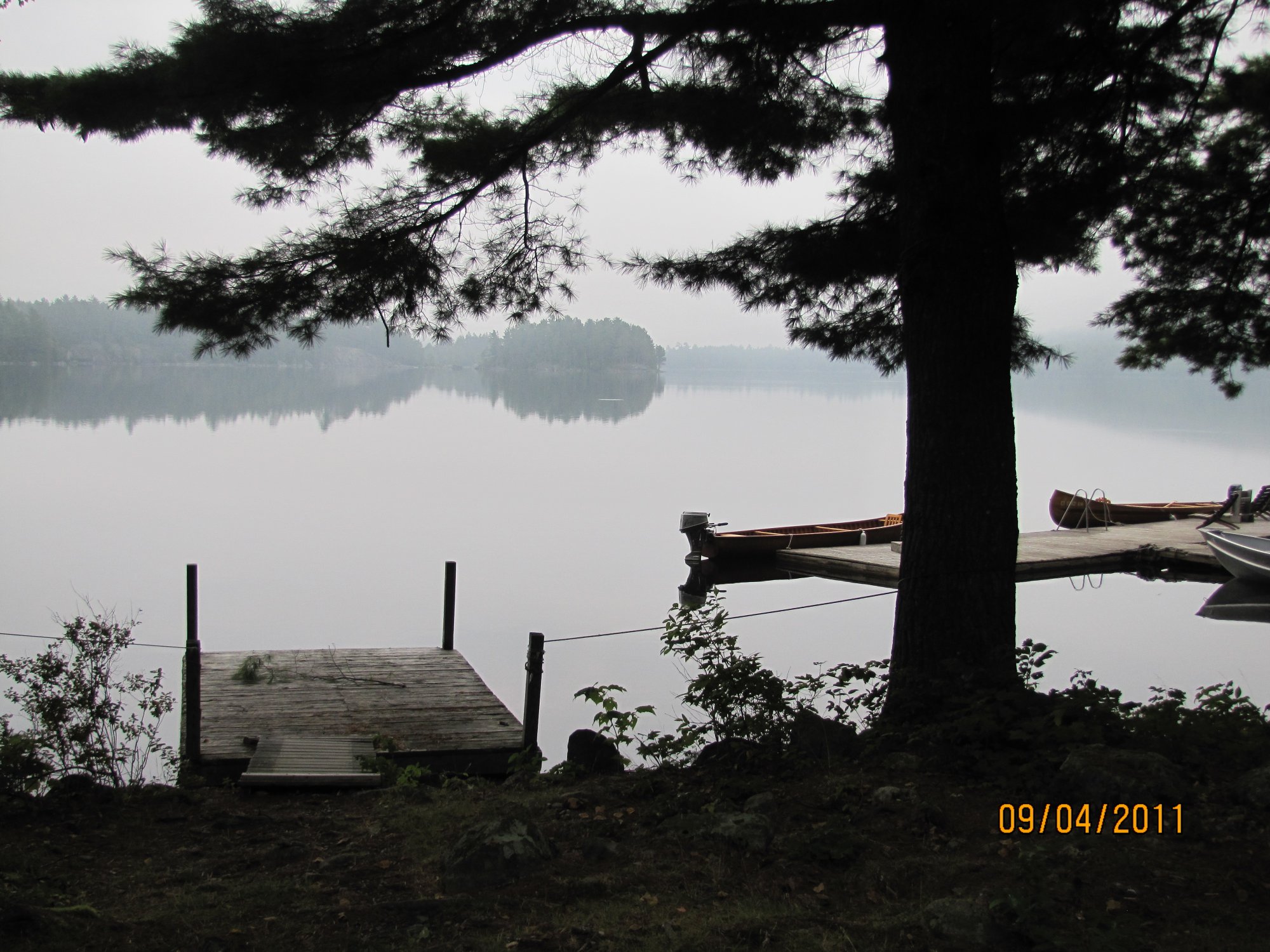 Solve Pierce Pond, Maine jigsaw puzzle online with 99 pieces