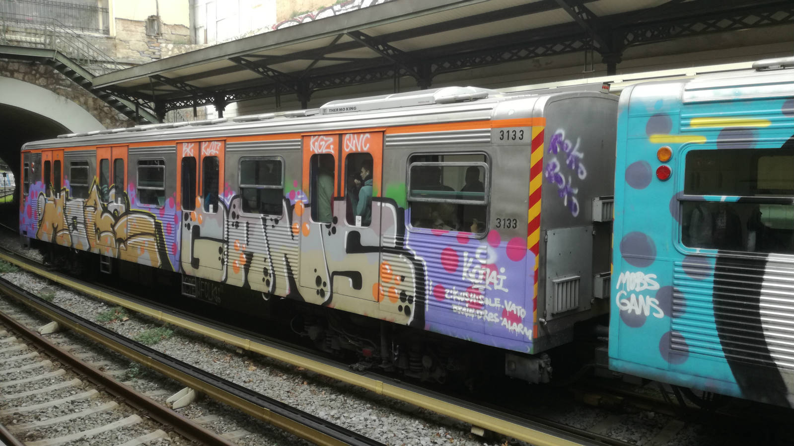 Solve Athen's Metro jigsaw puzzle online with 390 pieces