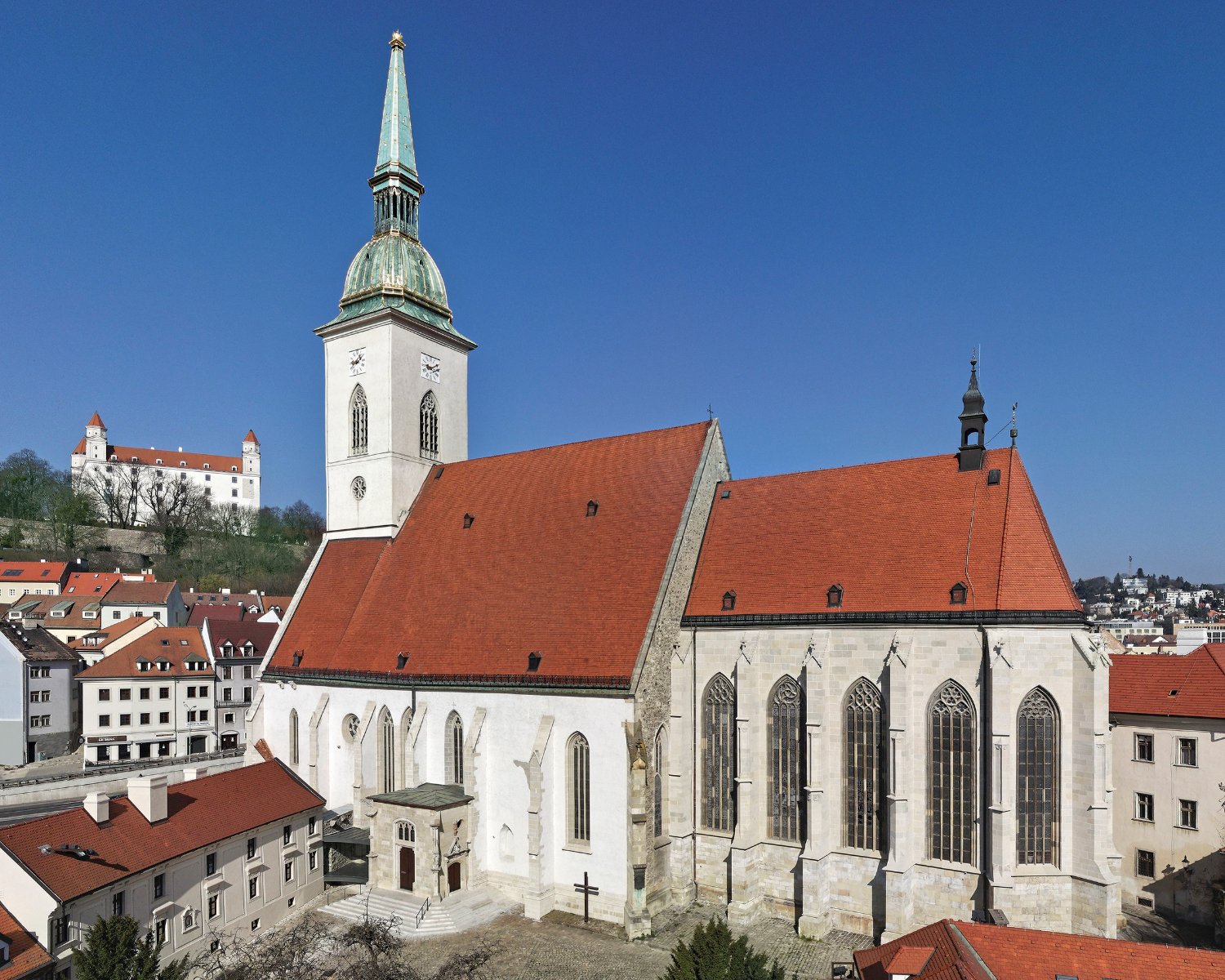 Solve Katedrála sv. Martina - Bratislava- Copied from Internet jigsaw ...