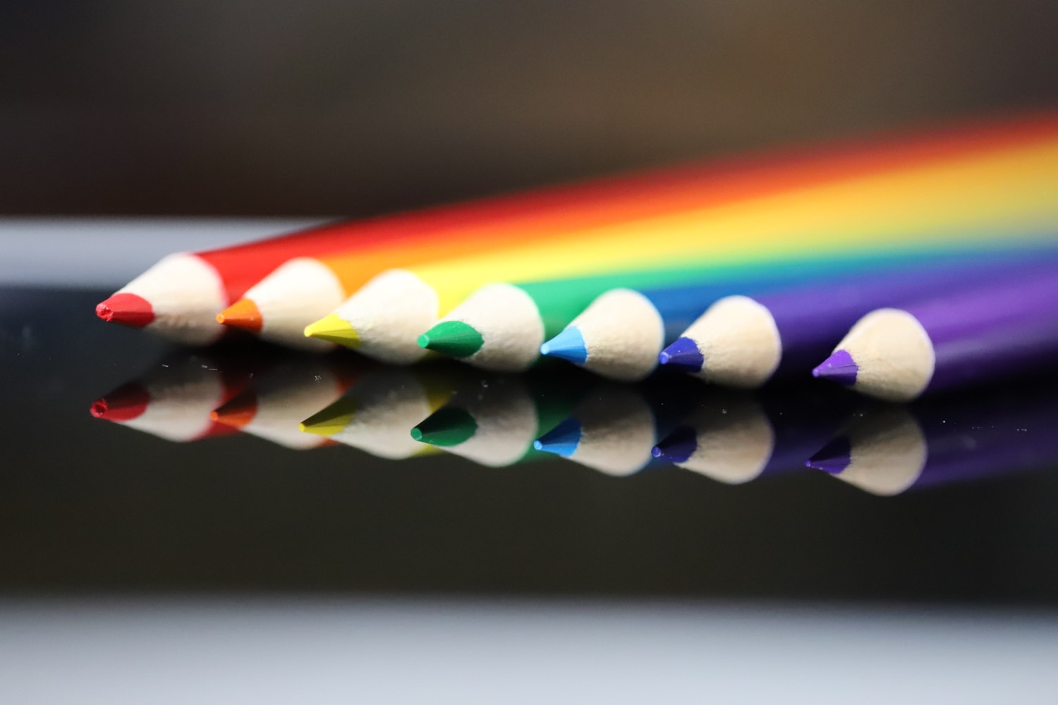 Solve ROY G BIV #3 jigsaw puzzle online with 70 pieces