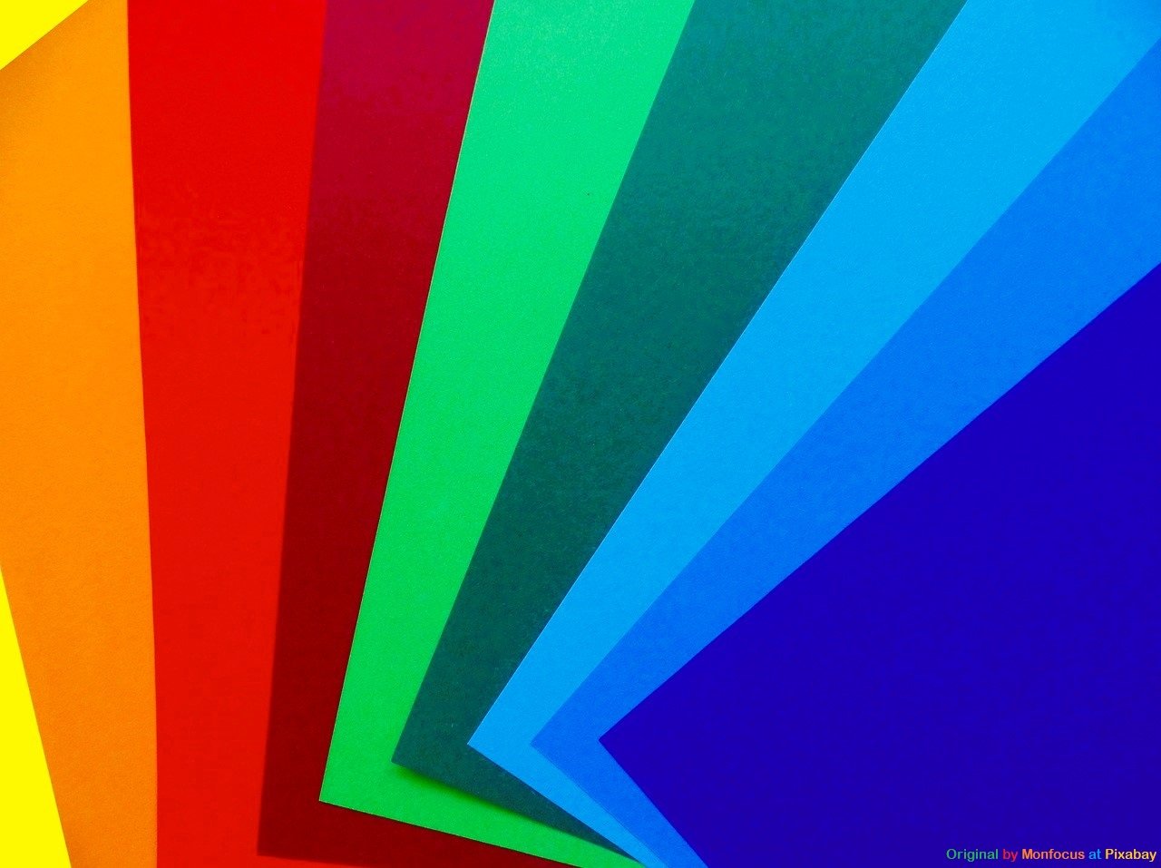 Solve Colored paper 🎁 jigsaw puzzle online with 70 pieces