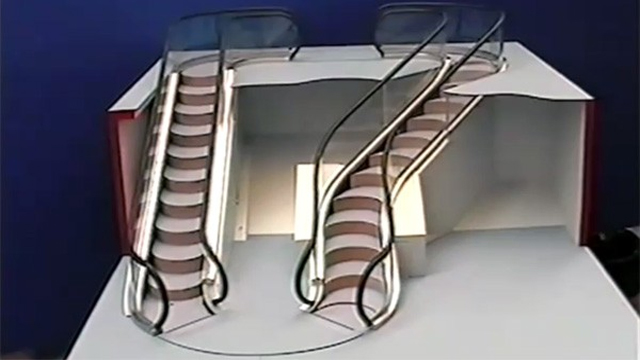 Solve Freeform Escalators jigsaw puzzle online with 15 pieces