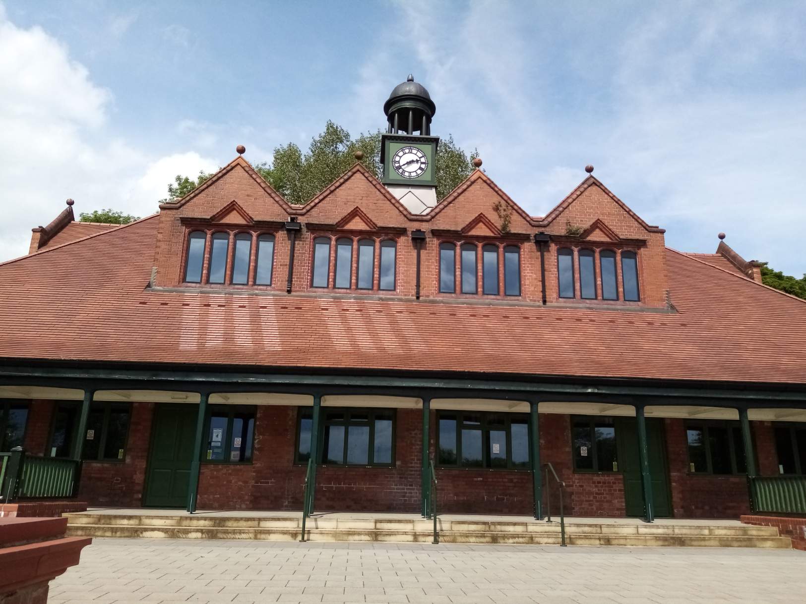 Jigsaw Puzzle | Hanley Park. | 130 pieces | Jigidi