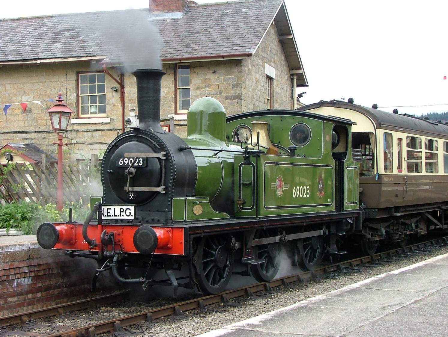 Solve Ex NER E1 Class 0-6-0T 69023. jigsaw puzzle online with 80 pieces