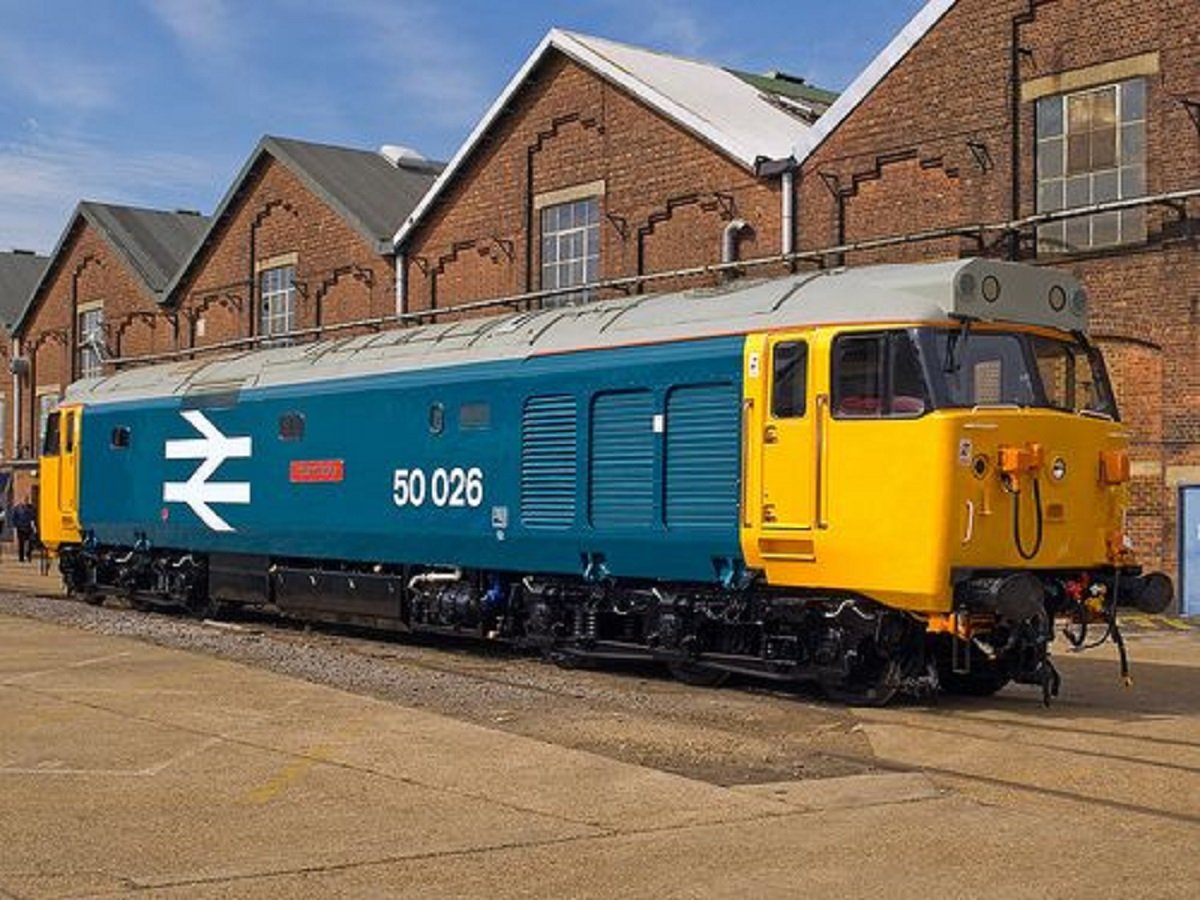 Jigsaw Puzzle | 108 pieces | BR Class 50 50026 Indomitable at the ...