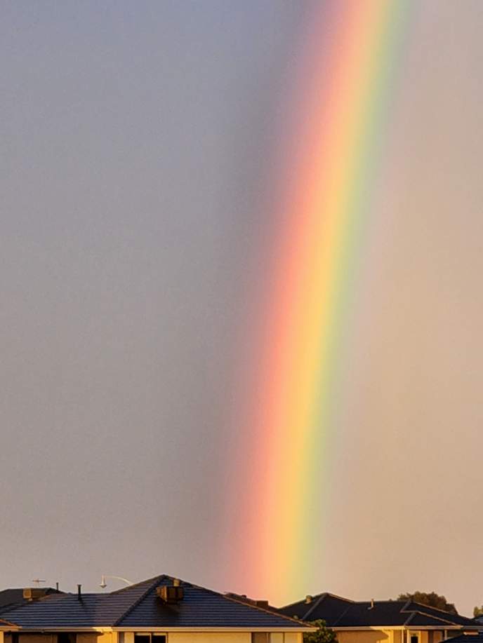 Solve Blinding rainbow jigsaw puzzle online with 12 pieces