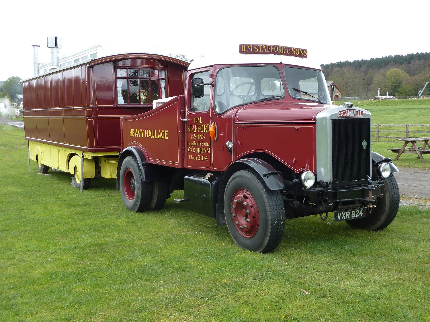 Solve 1958 Scammell MU17 Ballast Tractor jigsaw puzzle online with 300 ...