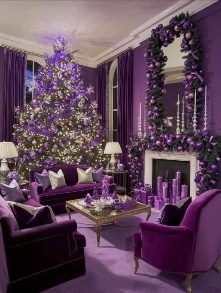 Solve Purple Decorations jigsaw puzzle online with 30 pieces