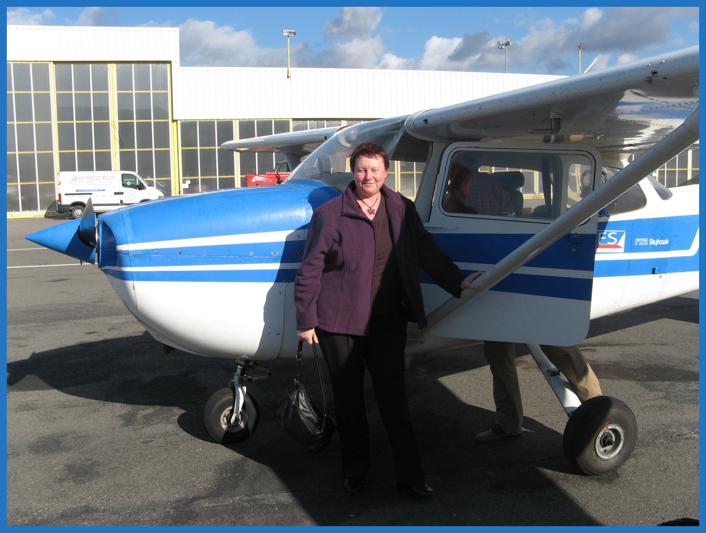 Solve We are going to fly with a sports plane. We gaan vliegen met een ...