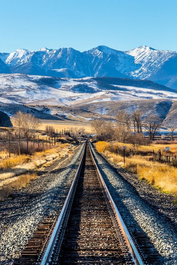 Jigsaw Puzzle | 96 pieces | Montana Tracks | Jigidi