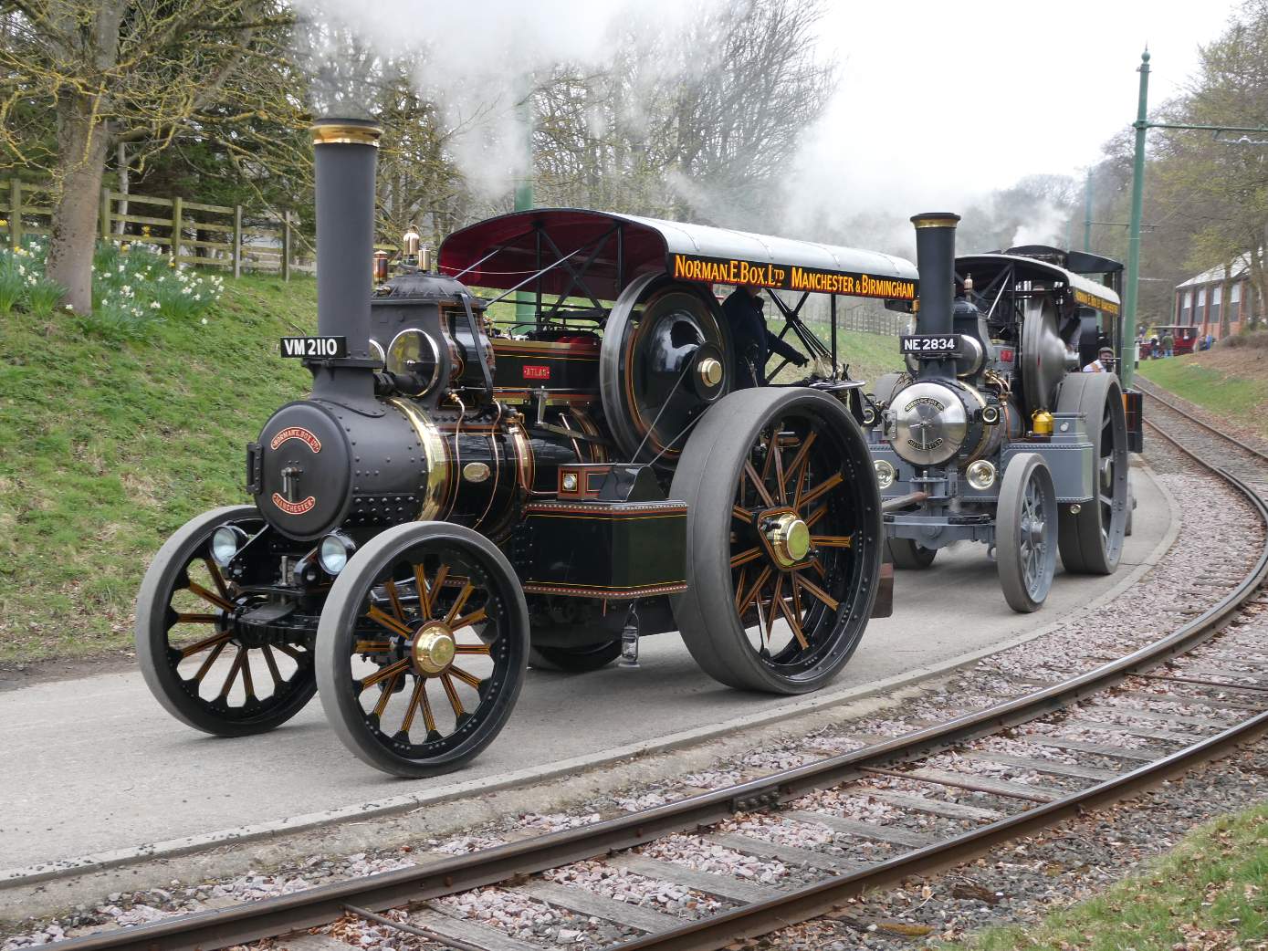 Jigsaw Puzzle | 35 pieces | Fowler B6 Road Locomotives in Action! | Jigidi