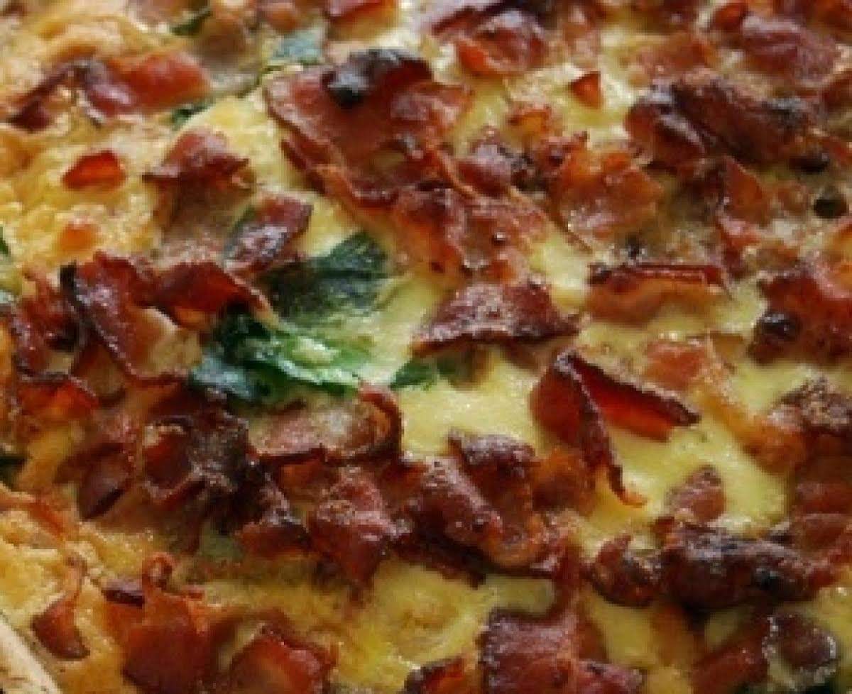 Solve French Spinach & Bacon Quiche jigsaw puzzle online with 320 pieces