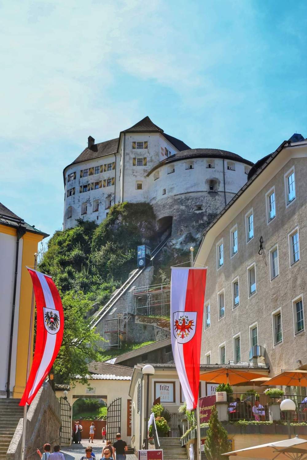 Solve Tirol - Kufstein jigsaw puzzle online with 294 pieces
