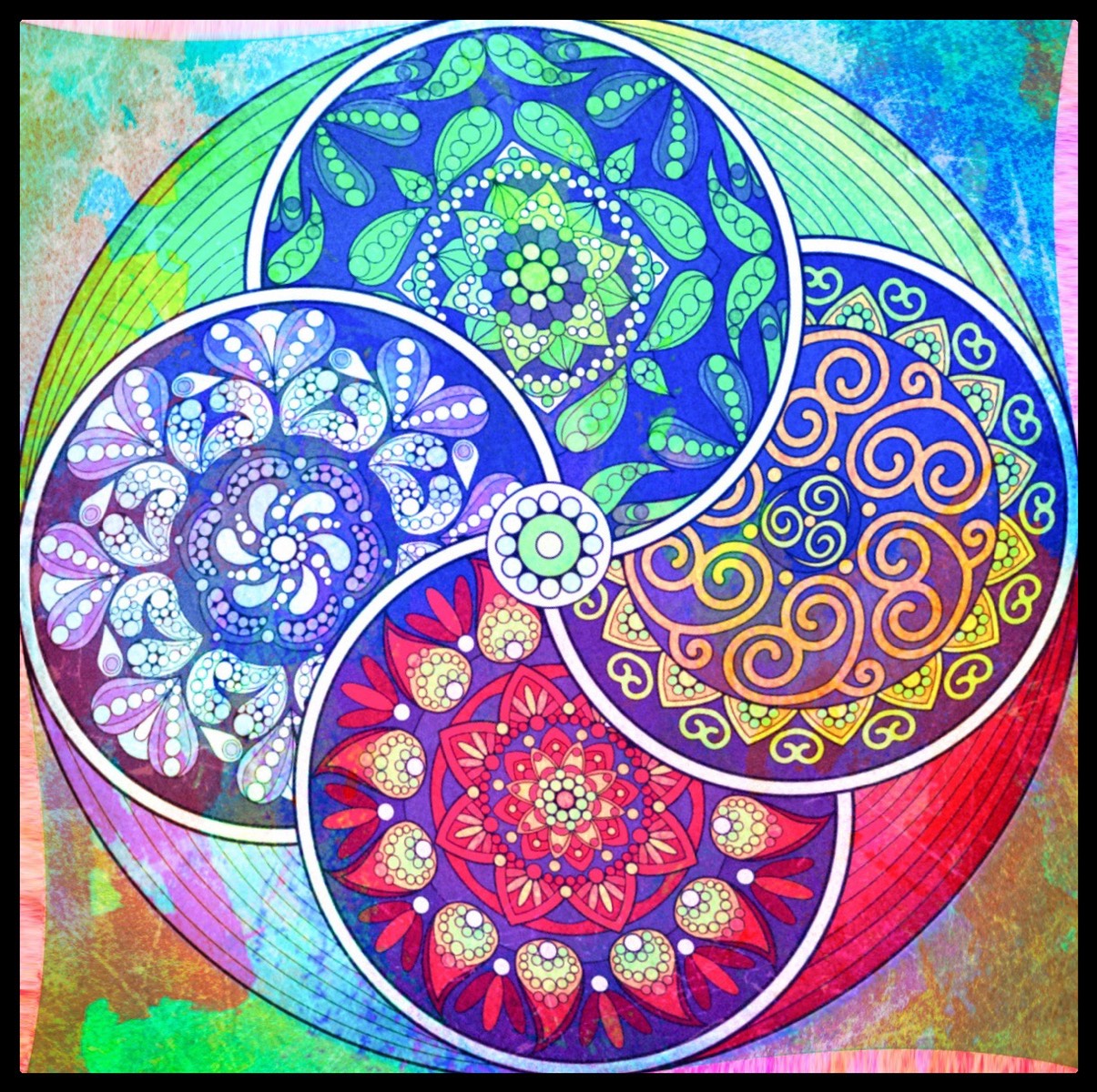 Solve Mandala 2 jigsaw puzzle online with 256 pieces