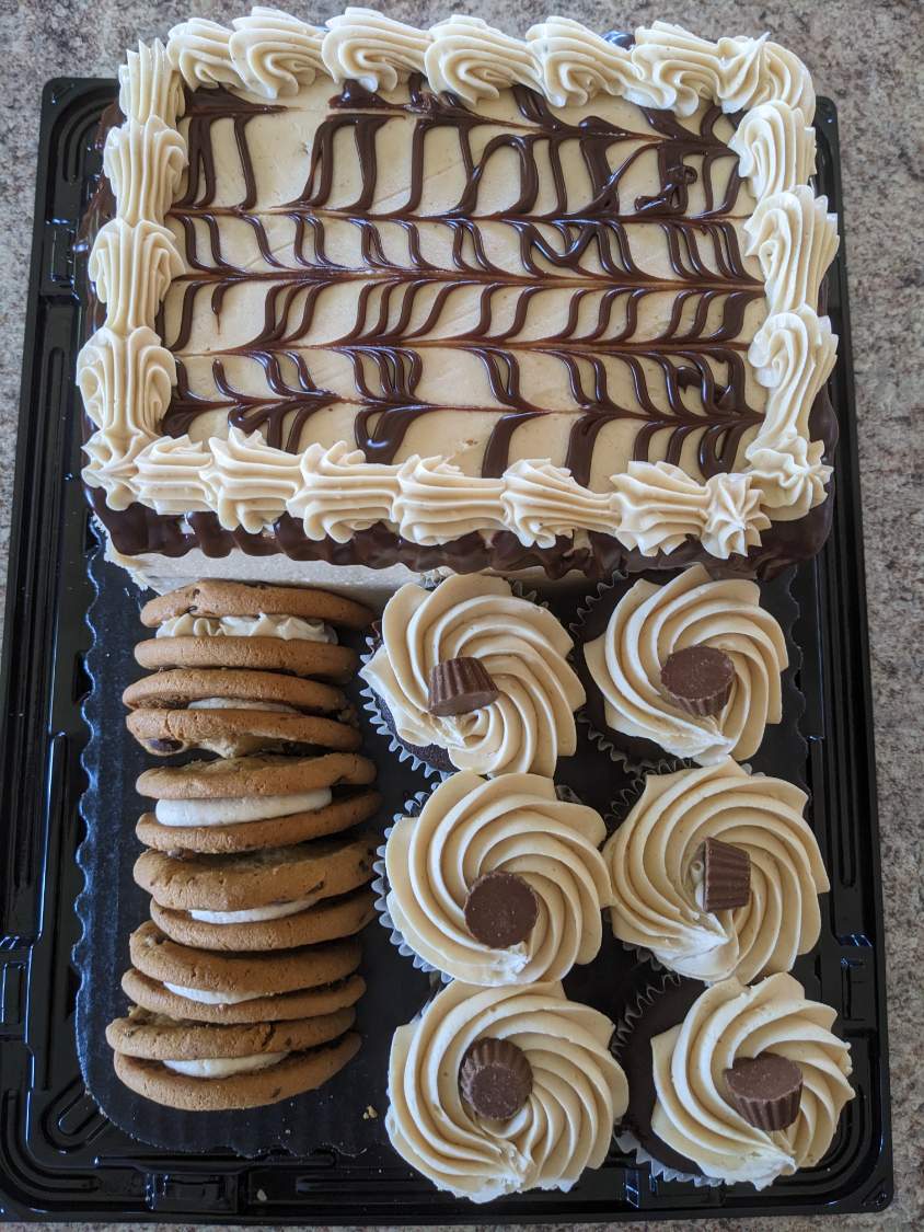 Solve Sugar madness jigsaw puzzle online with 30 pieces