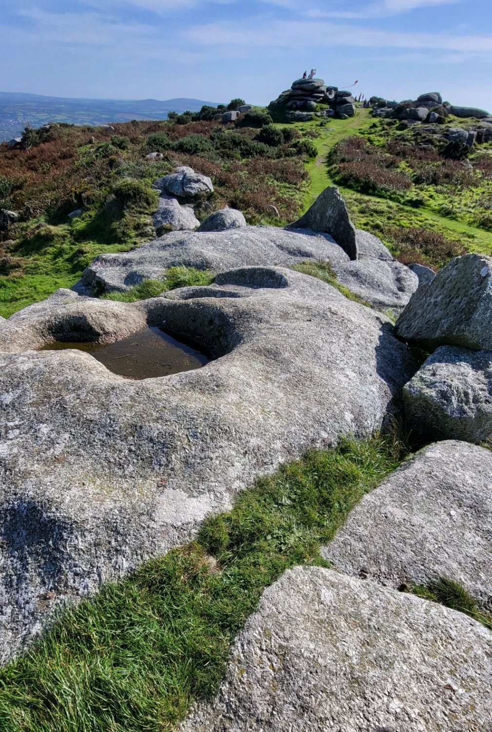 Solve Trencom Rock Basins jigsaw puzzle online with 126 pieces