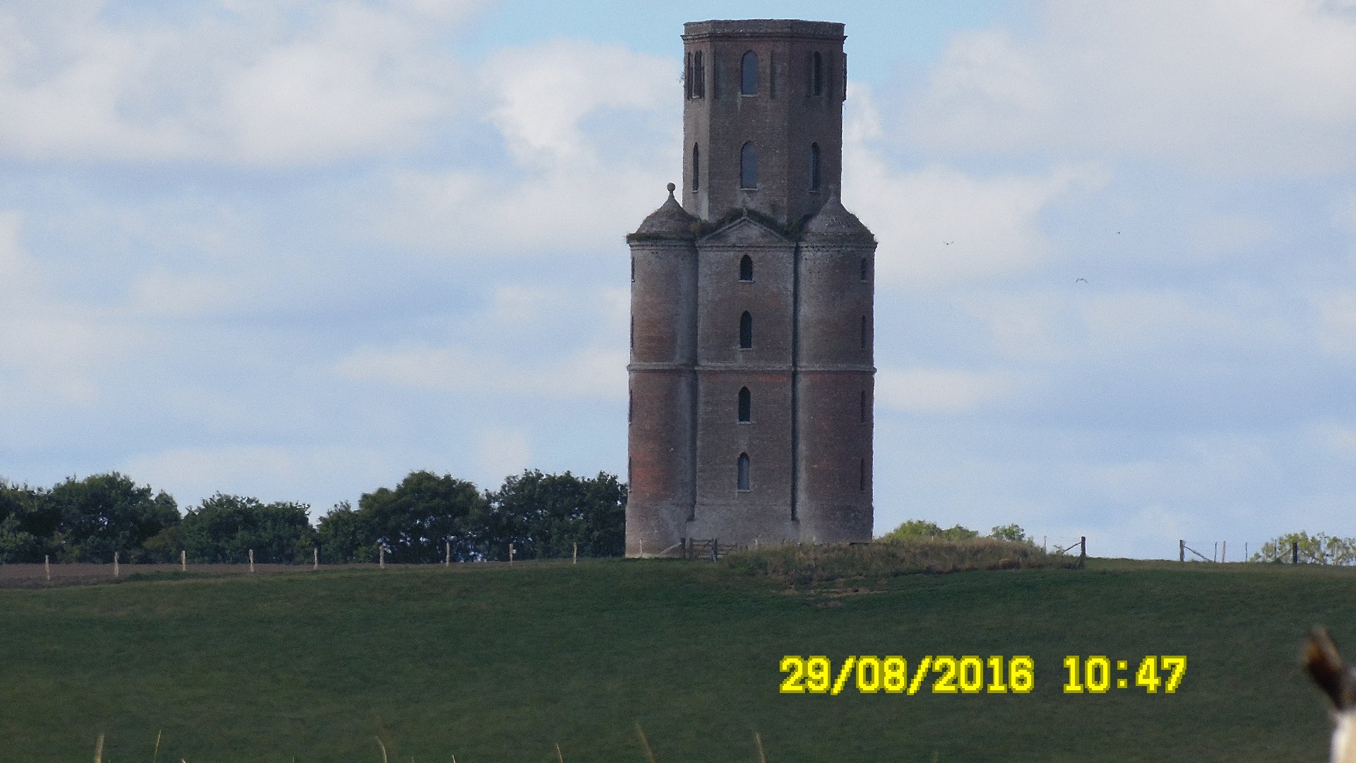 Solve Horton Tower/Sturt's Folly-Horton Dorset jigsaw puzzle online ...