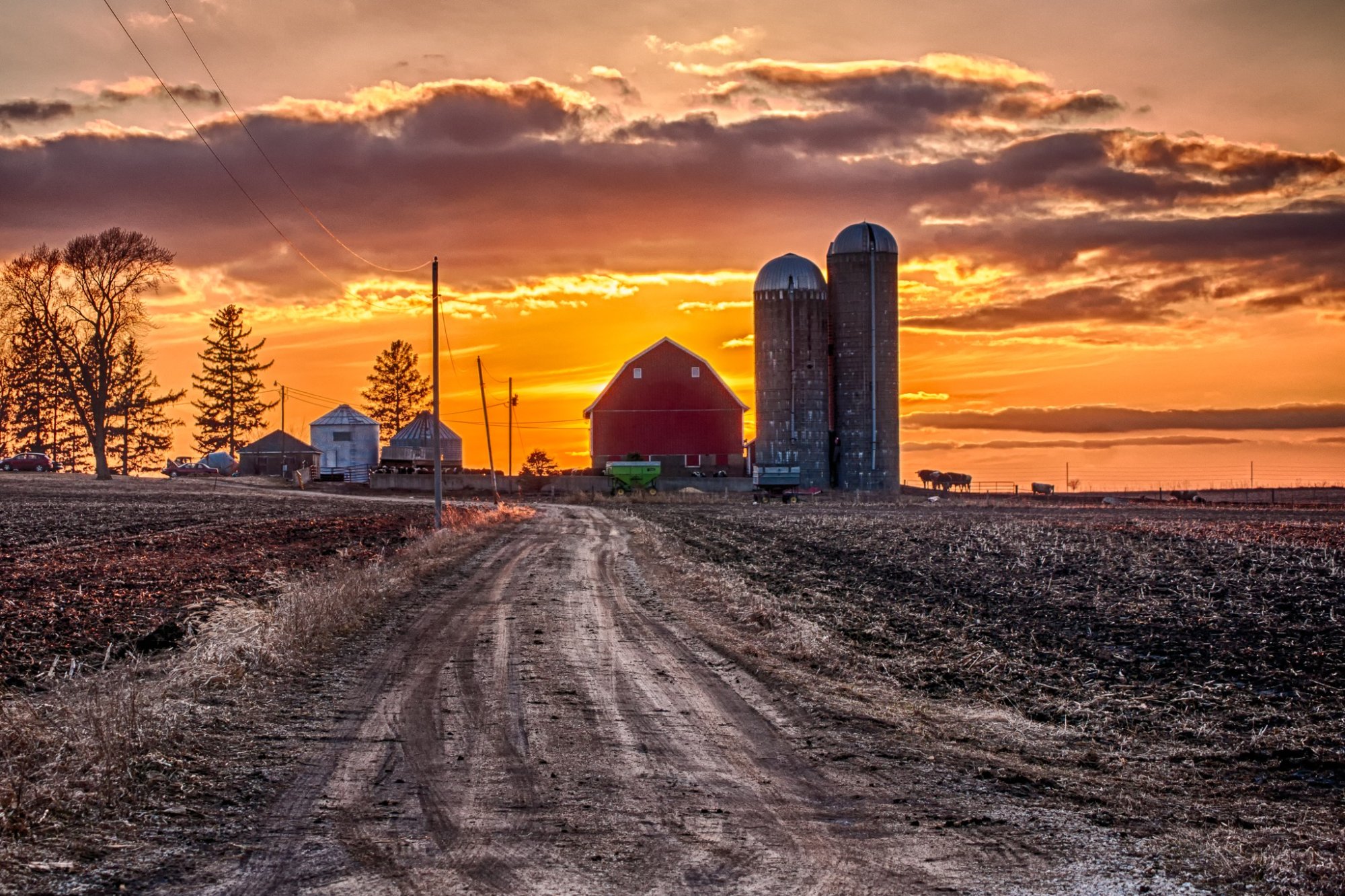 Solve Iowa Farm 1 Jigsaw Puzzle Online With 600 Pieces