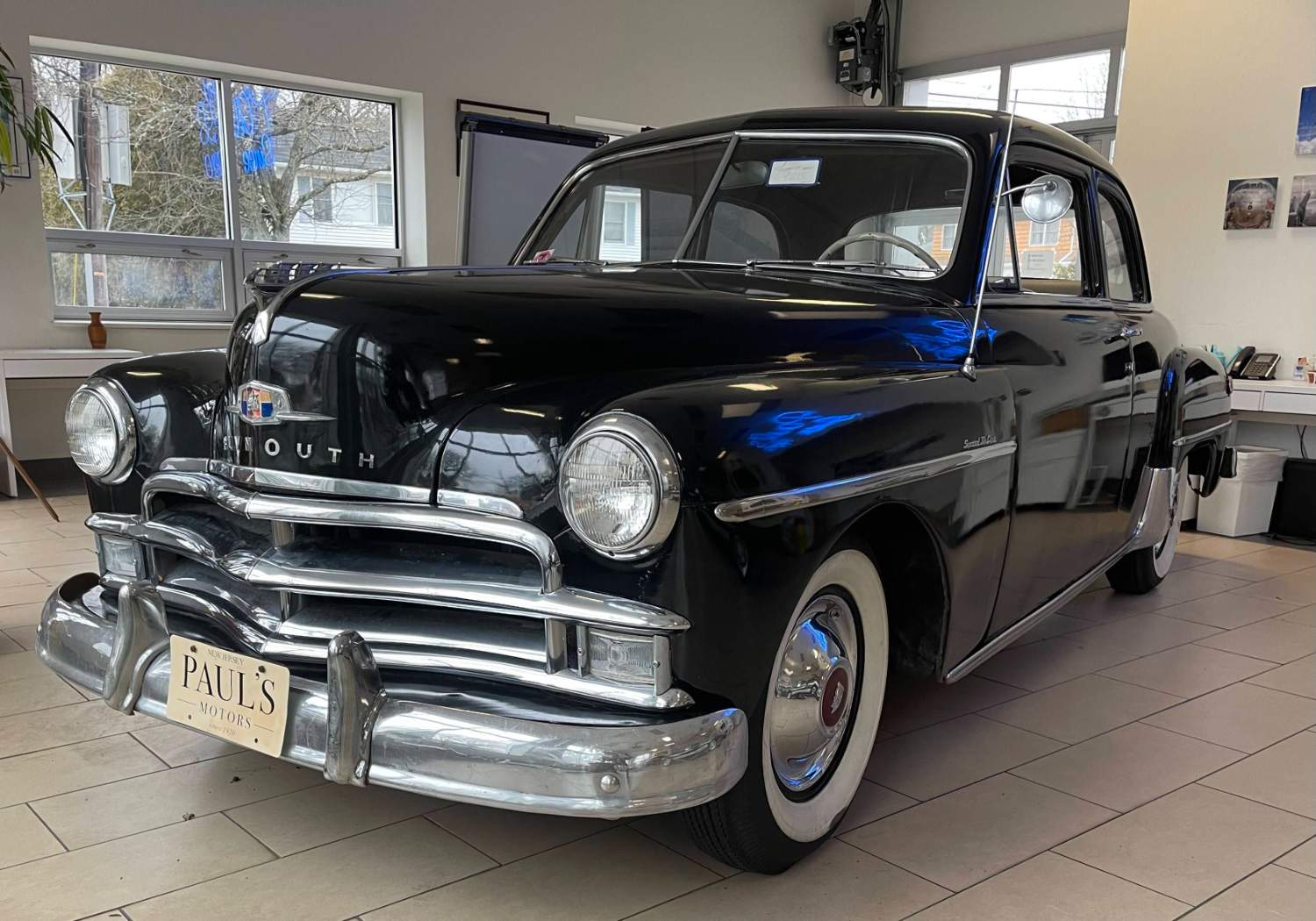 Jigsaw Puzzle | 1950 Plymouth Special Deluxe | 88 pieces | Jigidi