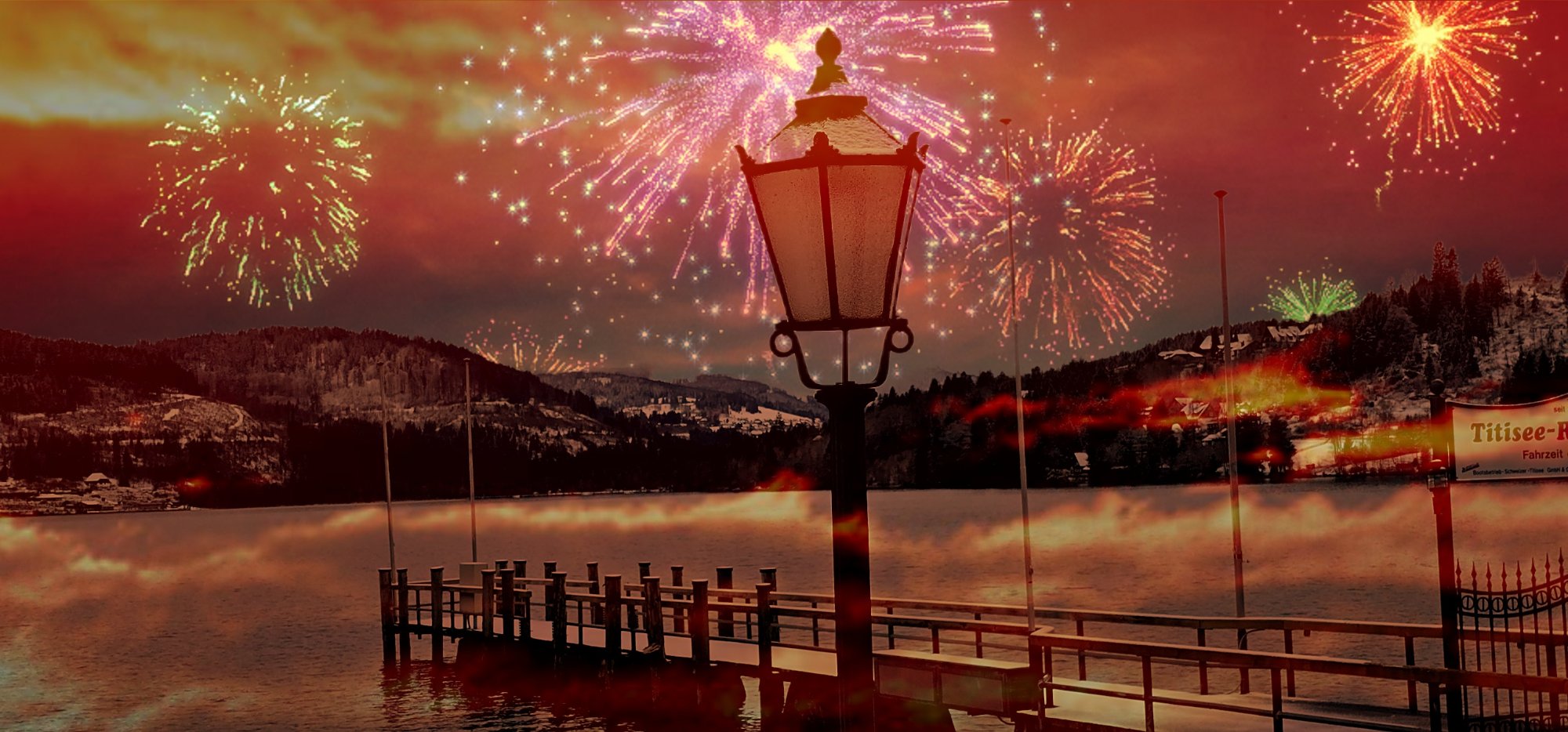 Solve Happy New Year jigsaw puzzle online with 300 pieces