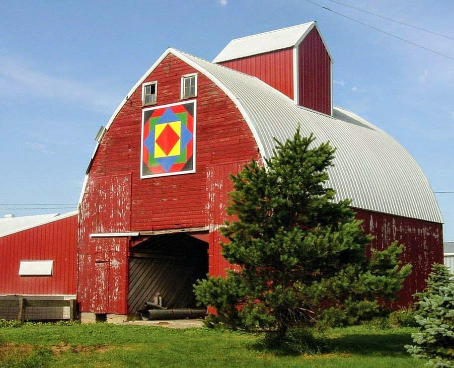 Solve Theme - Barns jigsaw puzzle online with 180 pieces