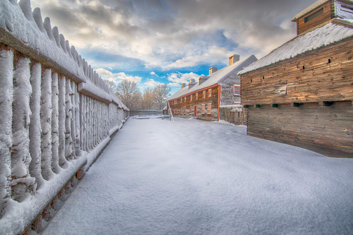 Solve A winter day at Fort Western in Augusta, Maine. The oldest wooden ...