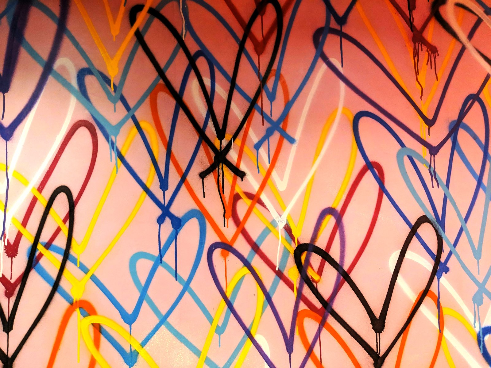 Solve Graffiti jigsaw puzzle online with 48 pieces