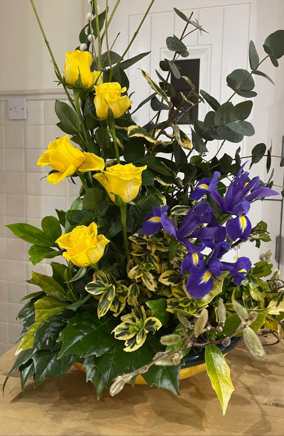 Solve Floral Display jigsaw puzzle online with 40 pieces