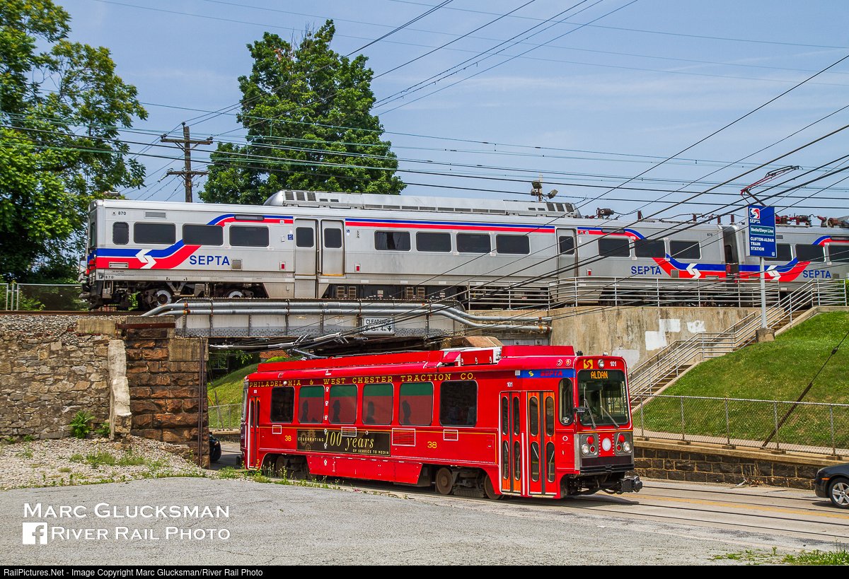 Solve SEPTA over SEPTA in Philadelphia! jigsaw puzzle online with 54 pieces
