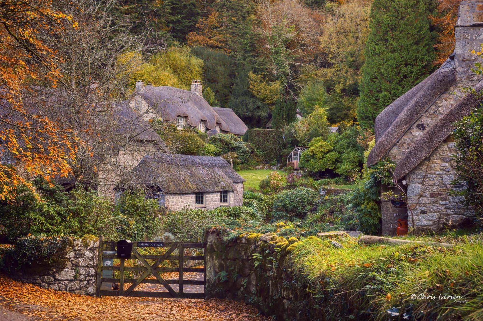Solve Bridge Cottage. Dartmoor. Devon.UK. jigsaw puzzle online with 198 ...