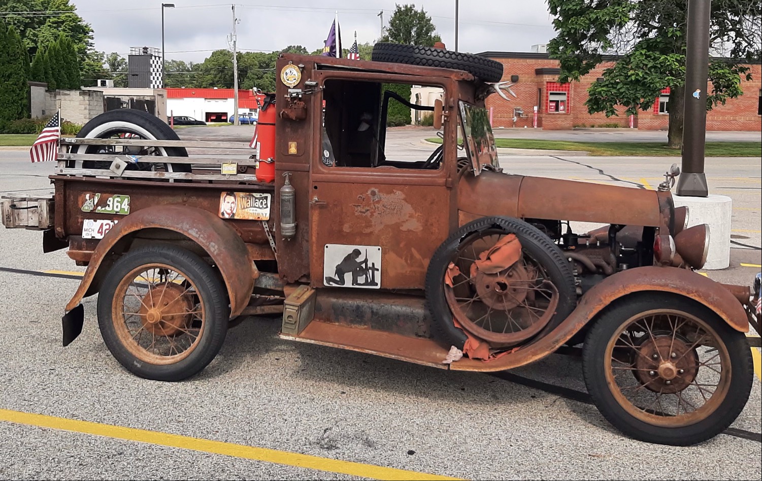 Solve Trusty & Rusty jigsaw puzzle online with 150 pieces