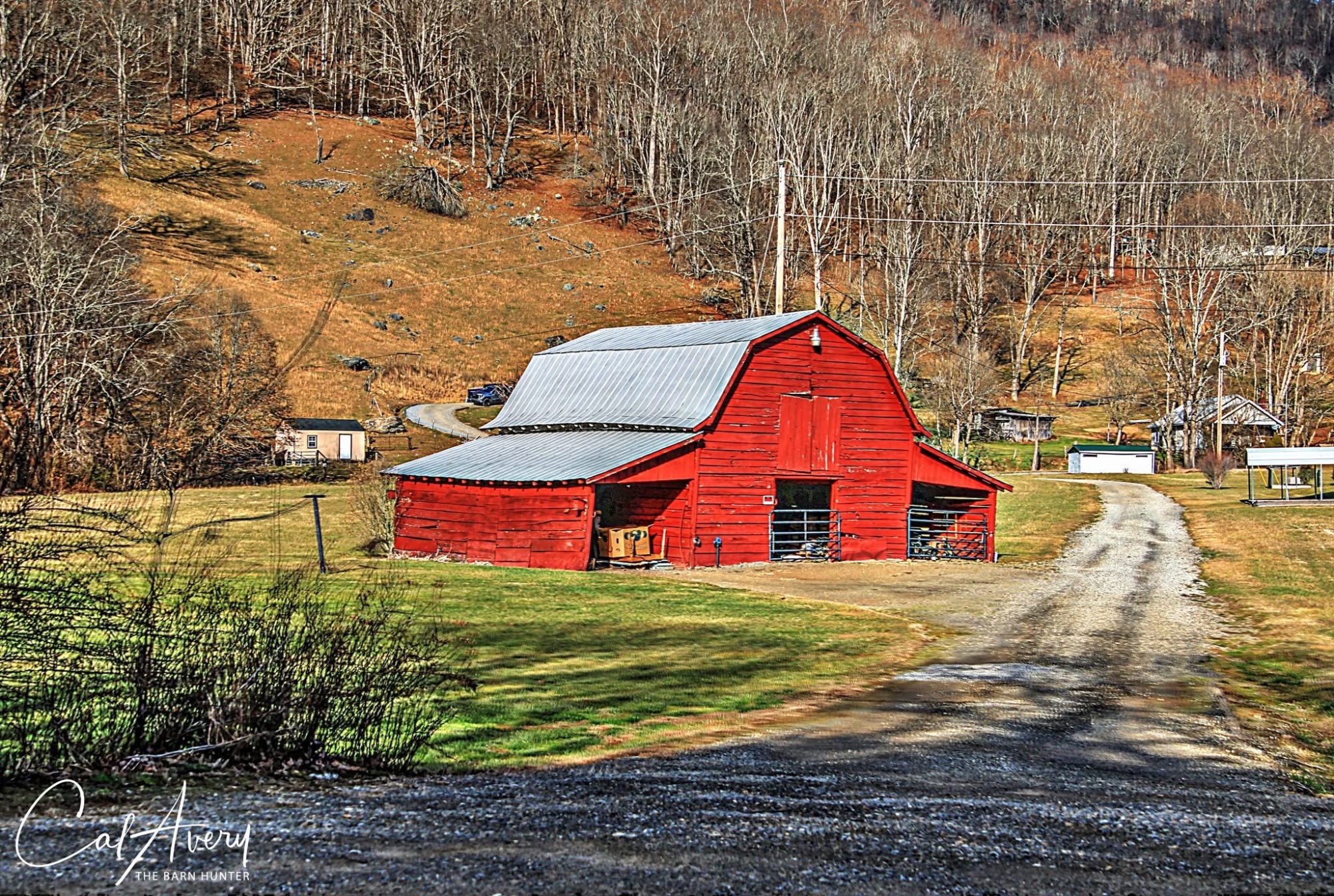 Solve Barn, Haywood Co, NC, USA jigsaw puzzle online with 77 pieces