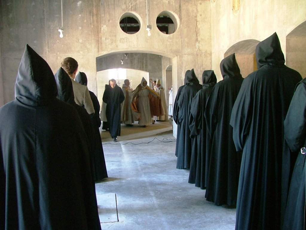 Solve monks procession 001 jigsaw puzzle online with 130 pieces