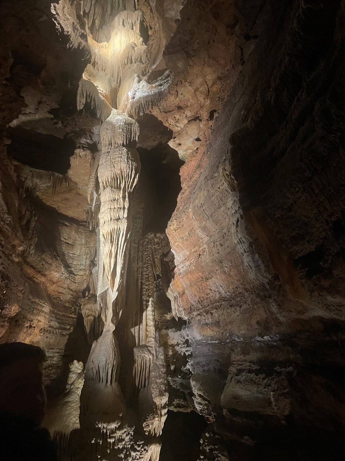 Solve Talking Rocks Cave - Branson MO jigsaw puzzle online with 130 pieces