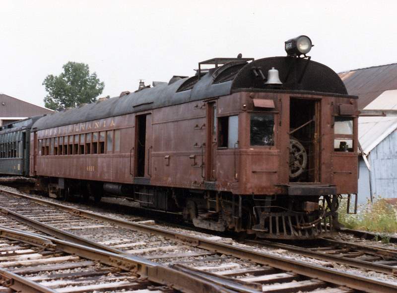 Solve prr doodlebug#4666 jigsaw puzzle online with 108 pieces