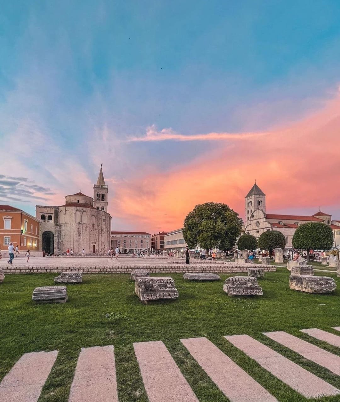 Solve Zadar jigsaw puzzle online with 99 pieces