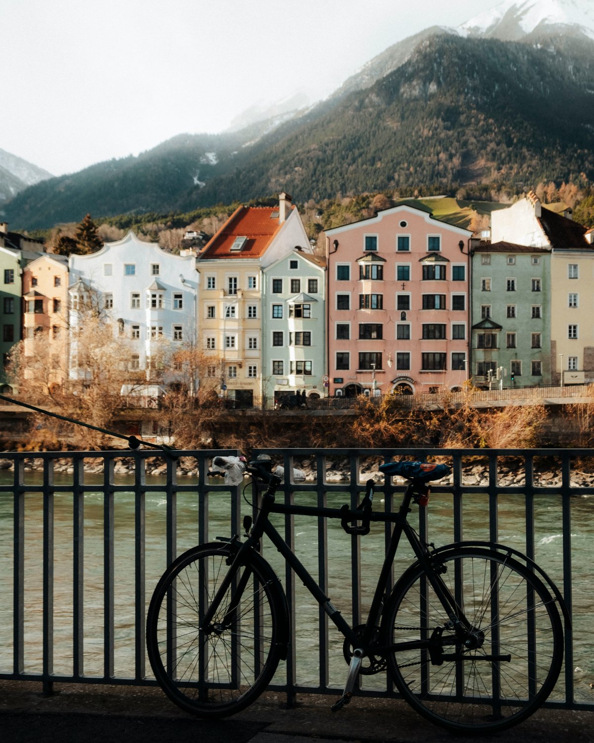 Solve Innsbruck, Austria jigsaw puzzle online with 48 pieces