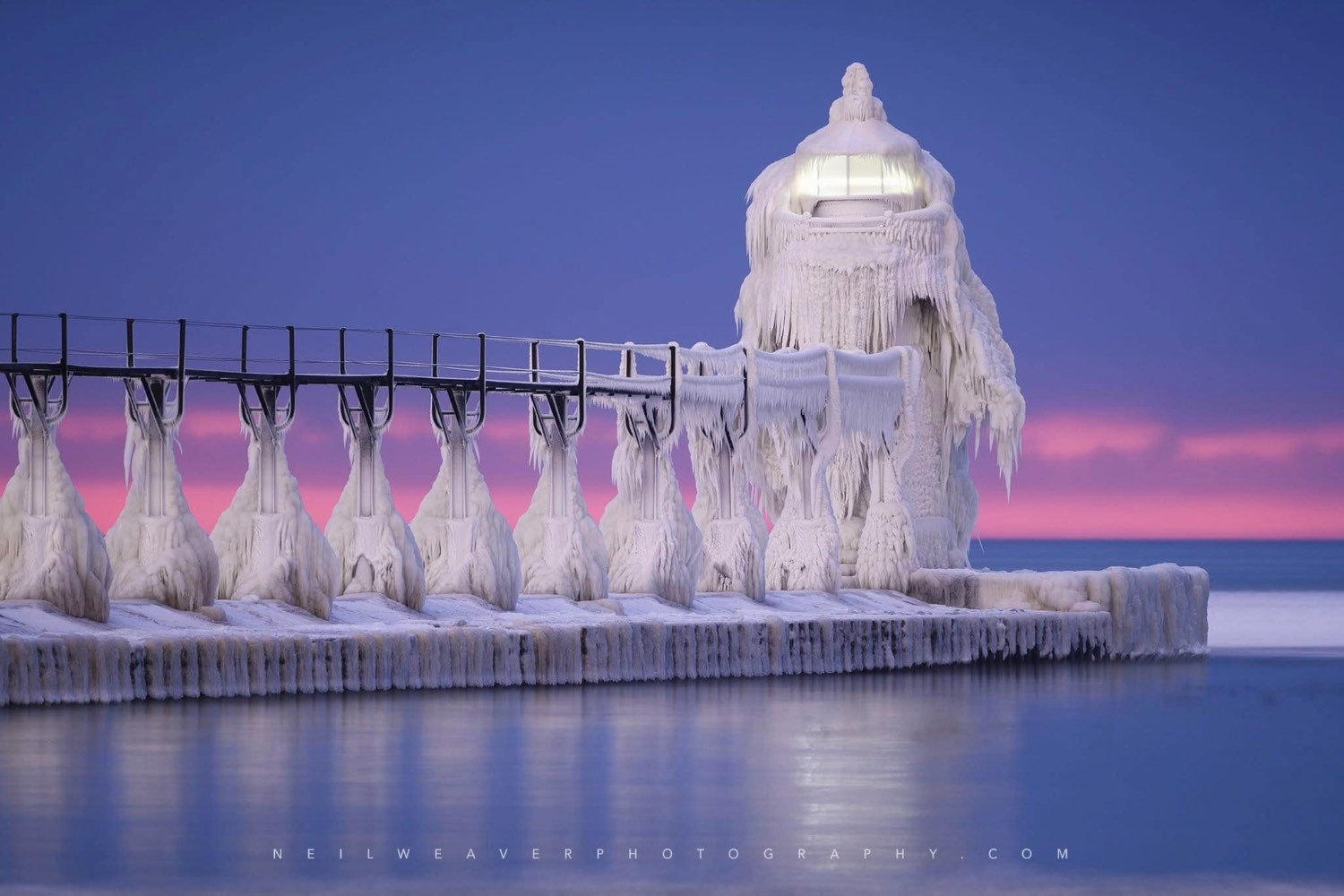 Solve St. Joseph Lighthouse, Ice-Encased, Michigan jigsaw puzzle online ...