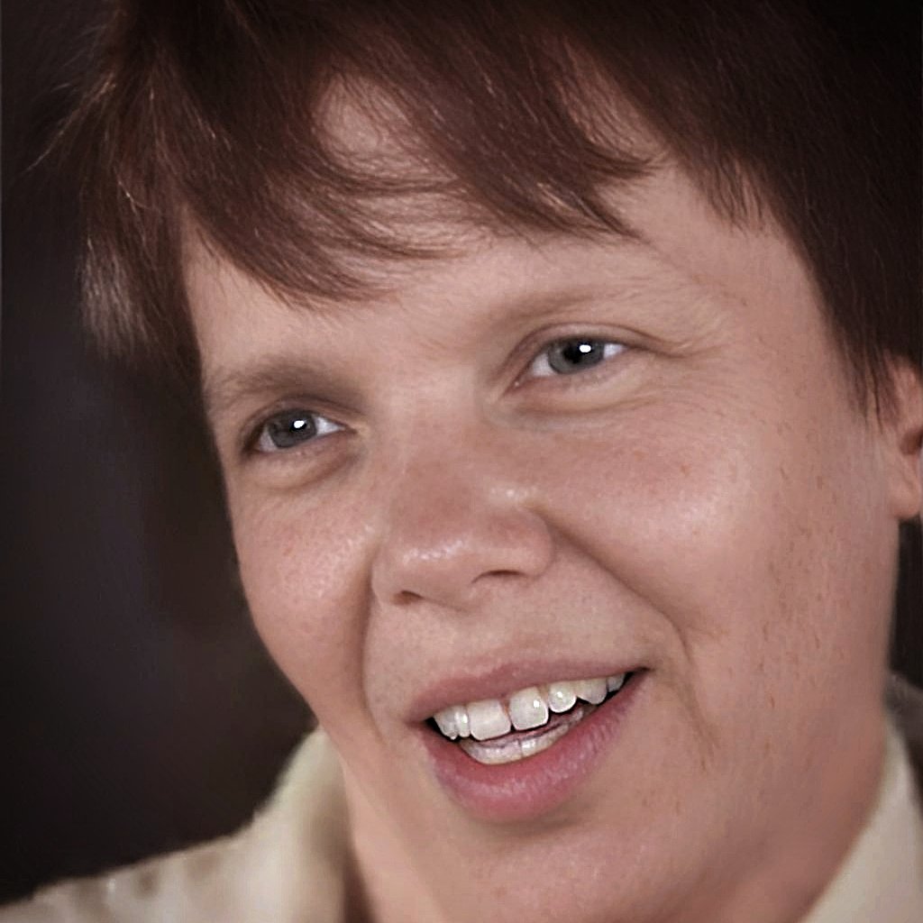 Solve Amelia Earhart. jigsaw puzzle online with 100 pieces