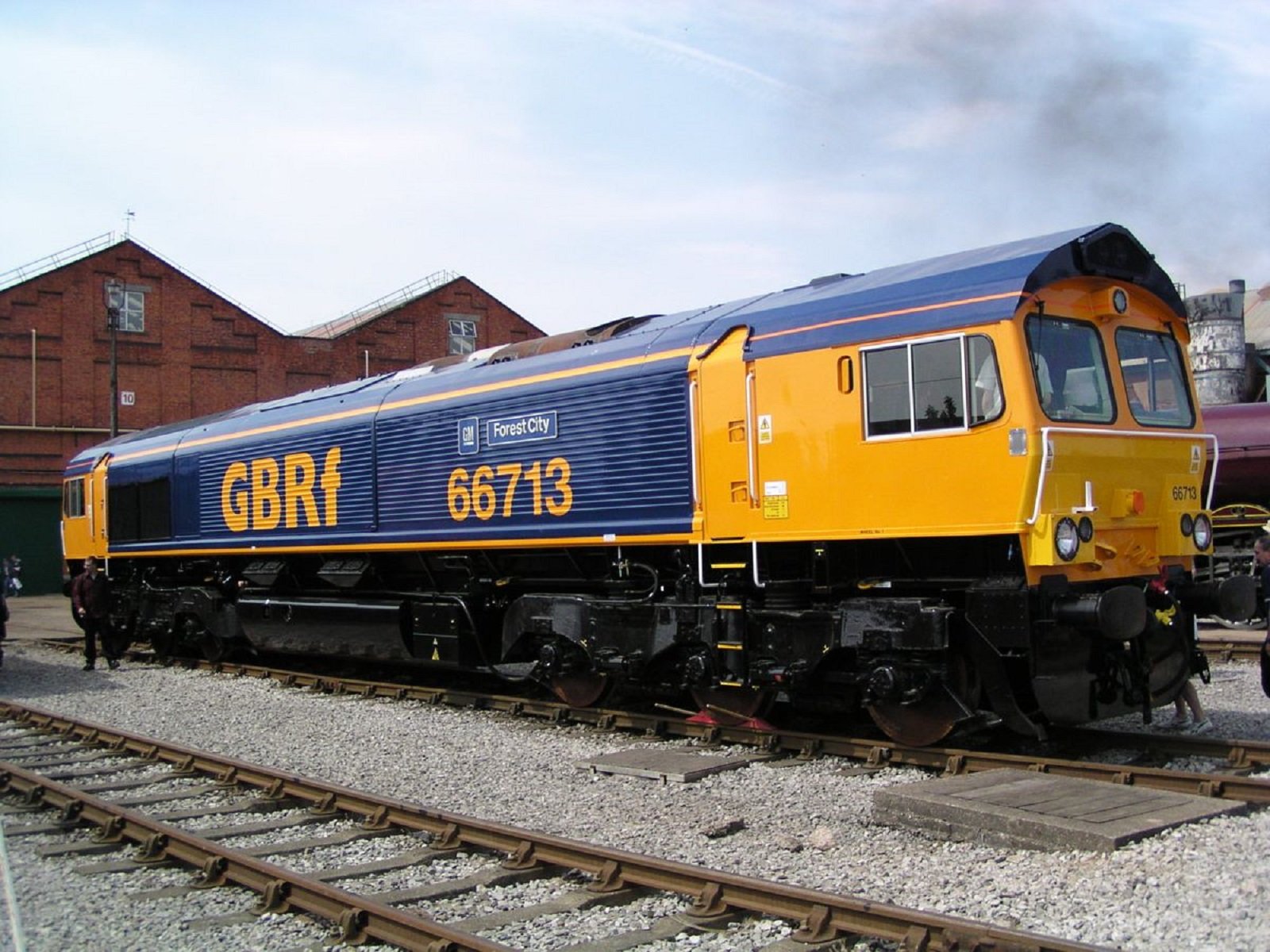 Solve GBRf Class 66 66713 Forest City. jigsaw puzzle online with 108 pieces