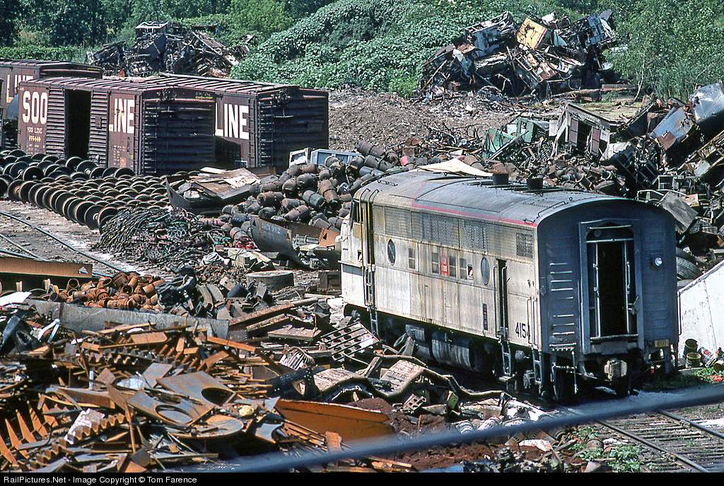 Solve crip#4154 emd f7 pielet brothers scrap yd. lagrange, ill. jigsaw ...