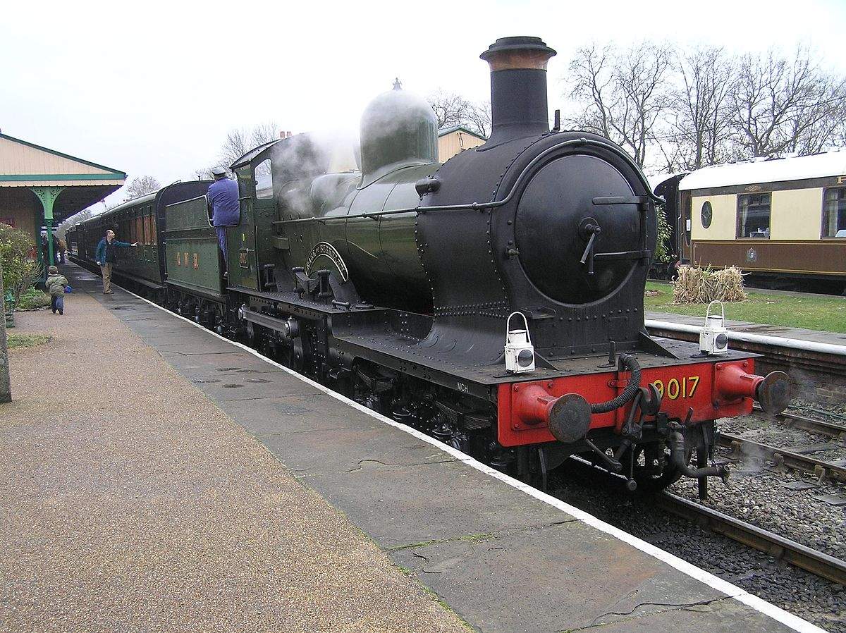 Solve GWR 3200 Class 4-4-0 9017 Earl of Berkeley. jigsaw puzzle online ...