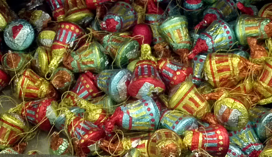 Solve Candy shop in the village of Rama in the Galilee(2013) jigsaw ...