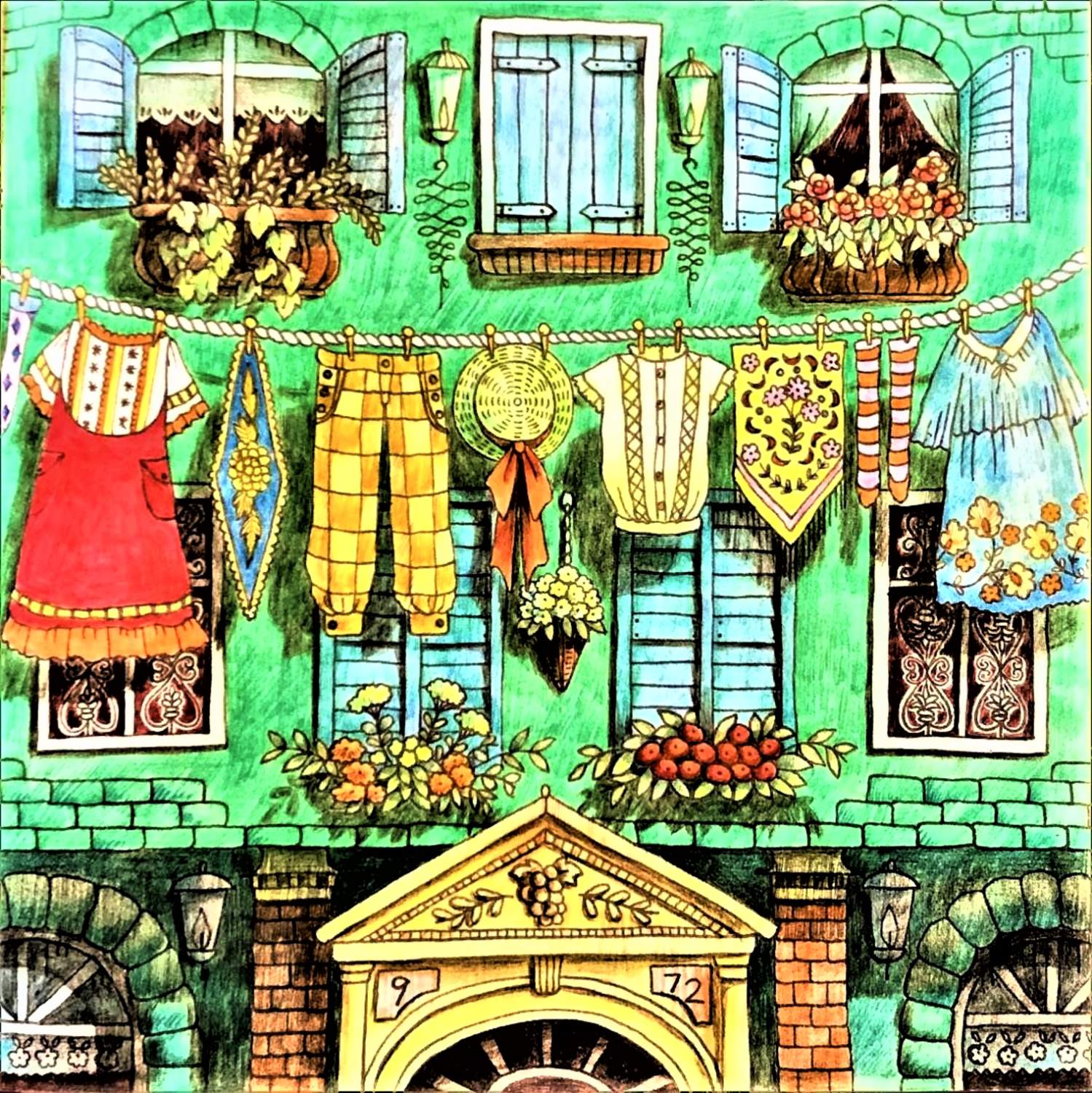 Solve Even the Laundry is Pretty jigsaw puzzle online with 144 pieces