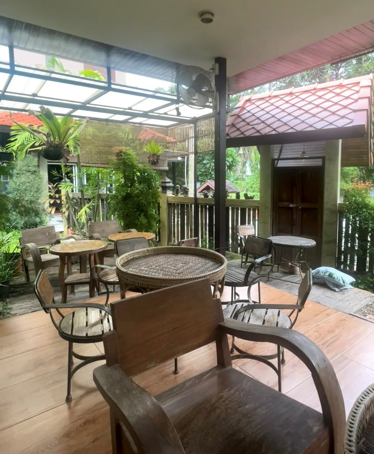 Solve Ingmon House - Chiang Mai, Thailand jigsaw puzzle online with 504 ...